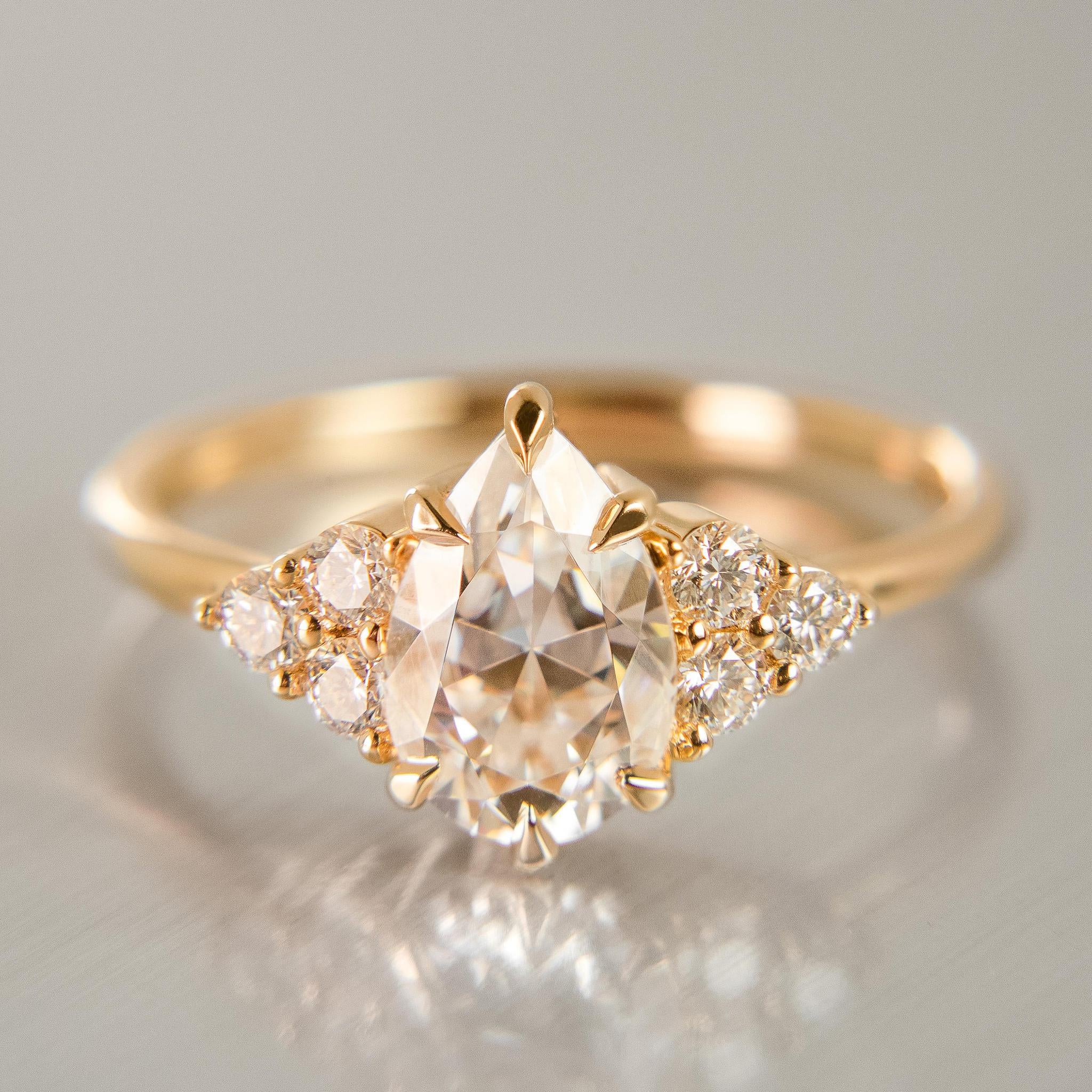 Classic Diamond Holly Ring – Stórica Studio